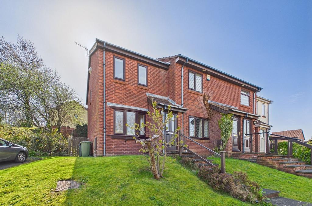 The Foxhills, Whickham, NE16 2 bed terraced house to rent - £795 pcm (£ ...