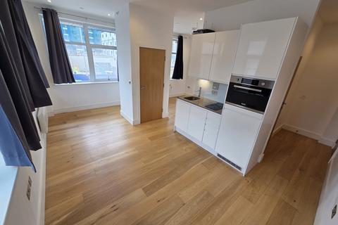 Houses to rent in Bedfordshire | OnTheMarket