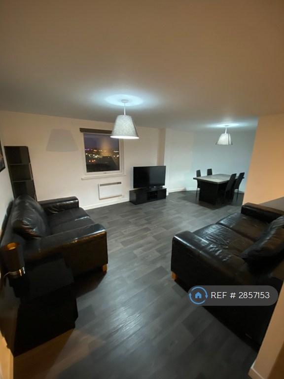Blackfriars Road, Glasgow, G1 3 bed flat - £2,000 pcm (£462 pw)