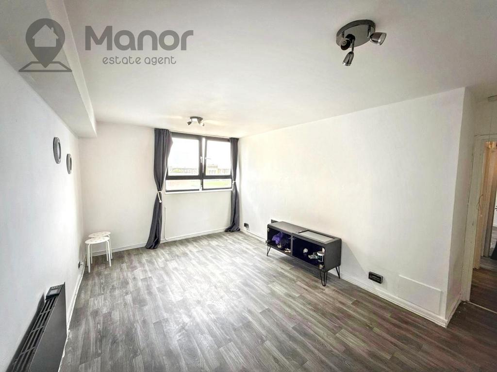 Gosfield Road, Dagenham, RM8 1LB 1 bed flat to rent - £1,400 pcm (£323 pw)