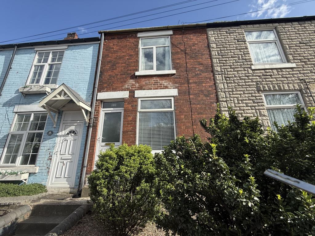 Chesterfield Road, Chesterfield, S43 2 bed terraced house to rent - £ ...