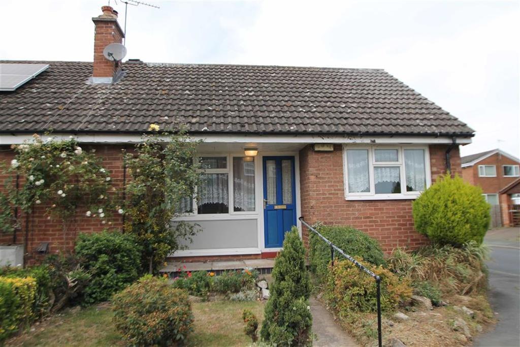 Abbotts Way, Bangor On Dee, Wrexham 2 bed semi-detached house - £110,000