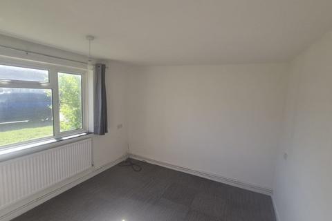 1 Bed Flats To Rent In Crawley | OnTheMarket