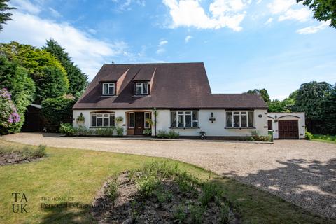 Nyetimber Copse, West Chiltington, RH20 4 bed detached house - £1,000,000