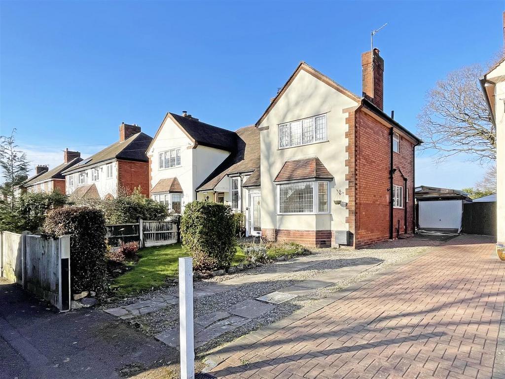 Sundorne Road, Shrewsbury 3 bed semi-detached house to rent - £1,100 pcm (£254 pw)