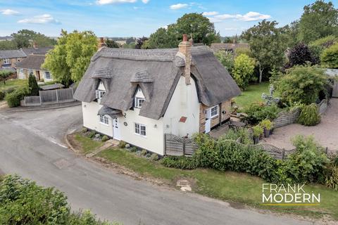 Cottages For Sale In Great Gidding | OnTheMarket