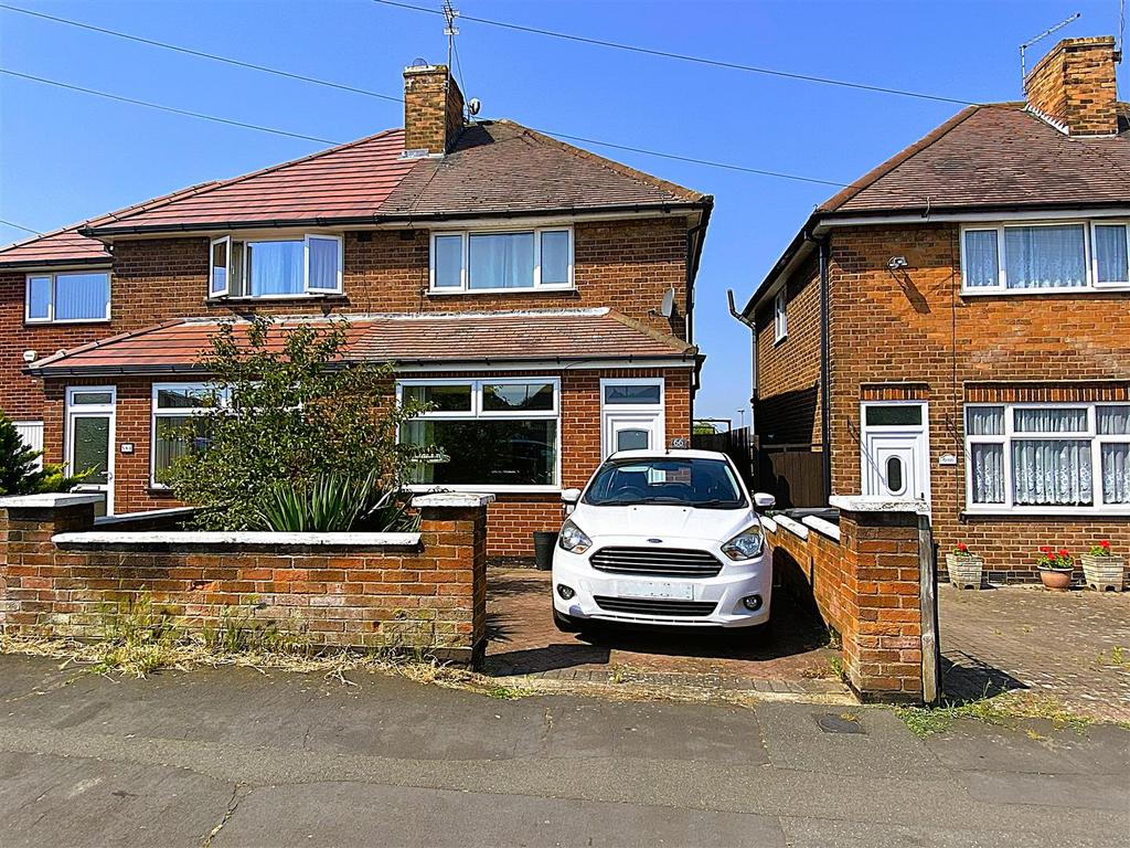 Sandiacre Drive, Thurmaston, Leicester 2 bed semi-detached house for ...