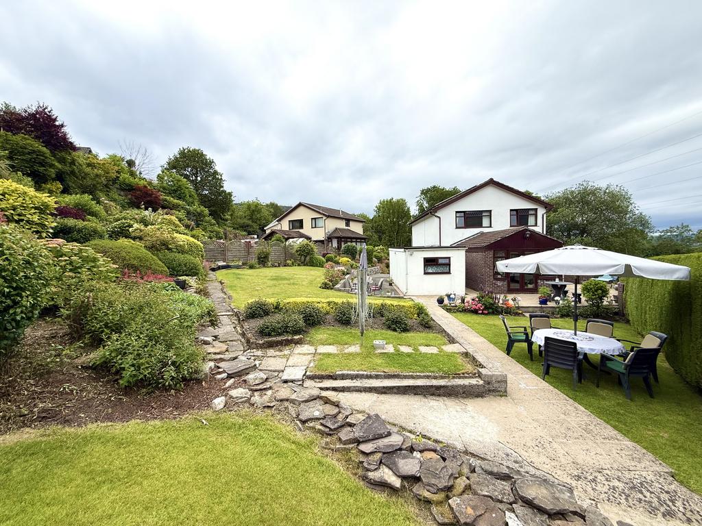 Mountain Ash CF45 4 bed detached house for sale - £350,000