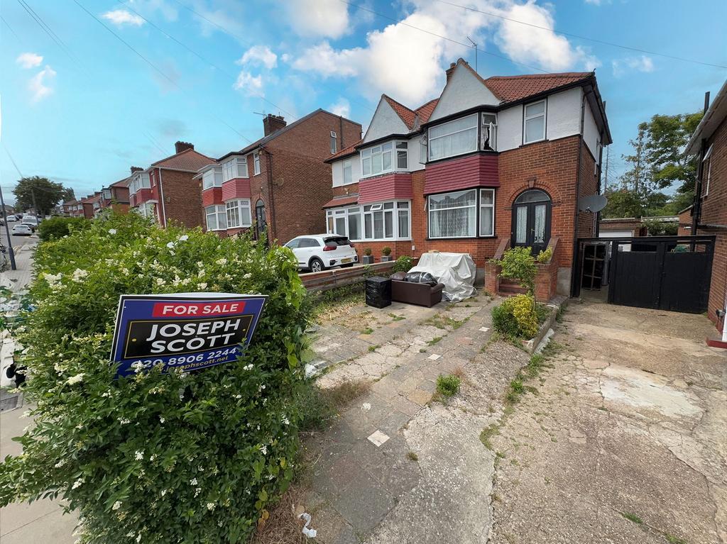 Springfield Mount, London, NW9 3 bed semi-detached house for sale - £ ...