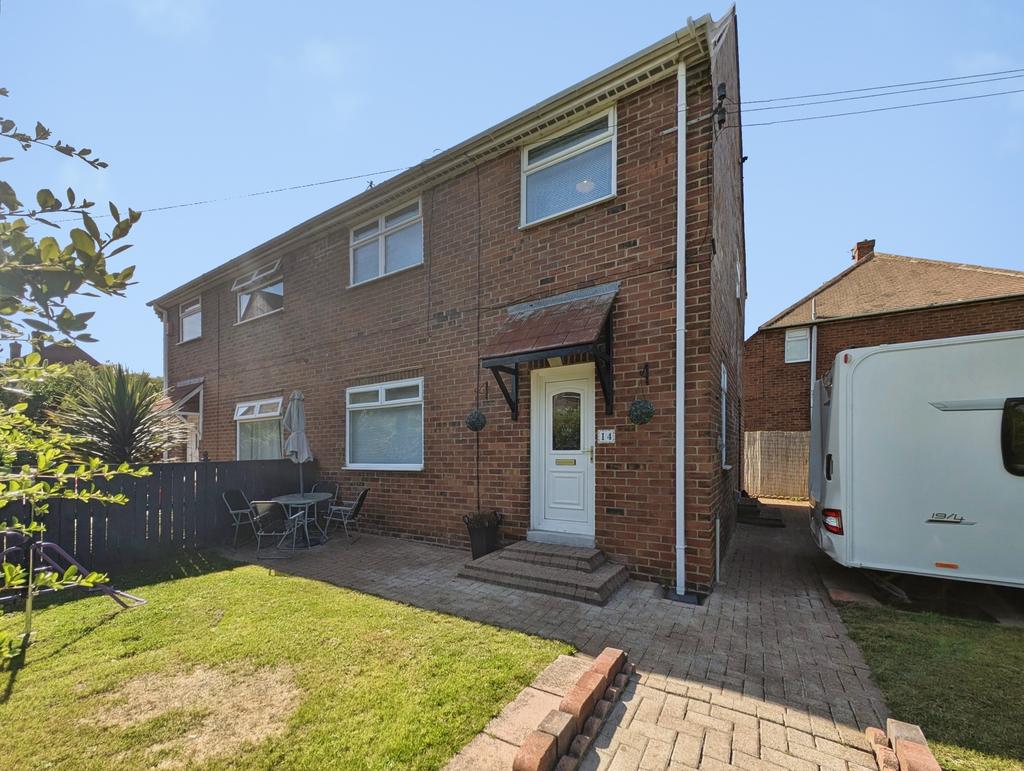 Kirkwood Gardens, Gateshead, NE10 3 bed semi-detached house for sale ...