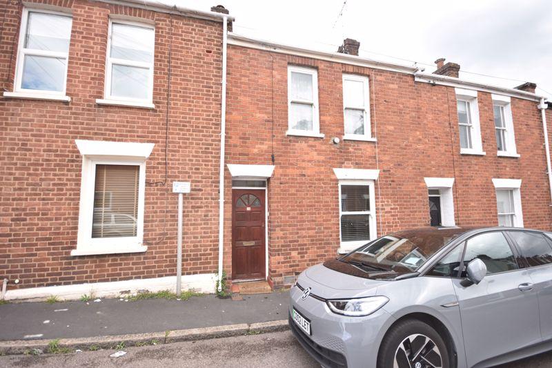 Hoopern Street, Exeter 3 bed terraced house - £1,951 pcm (£450 pw)