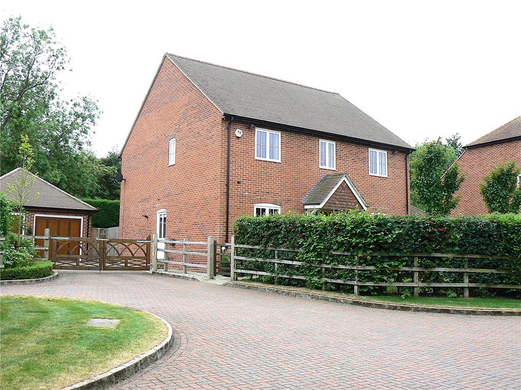 Brimpton, Berkshire, RG7 4 bed detached house - £2,650 pcm (£612 pw)