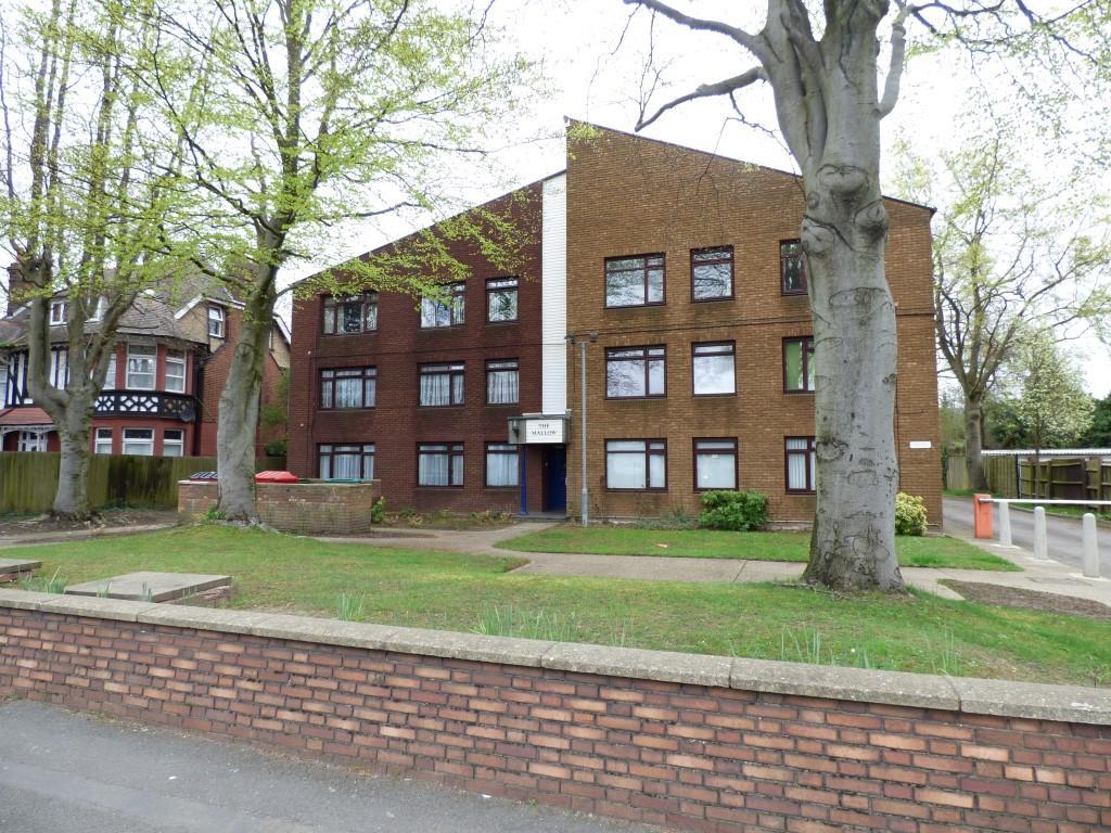 The Mallow, Marsh Road, Luton... 2 bed apartment - £1,050 pcm (£242 pw)