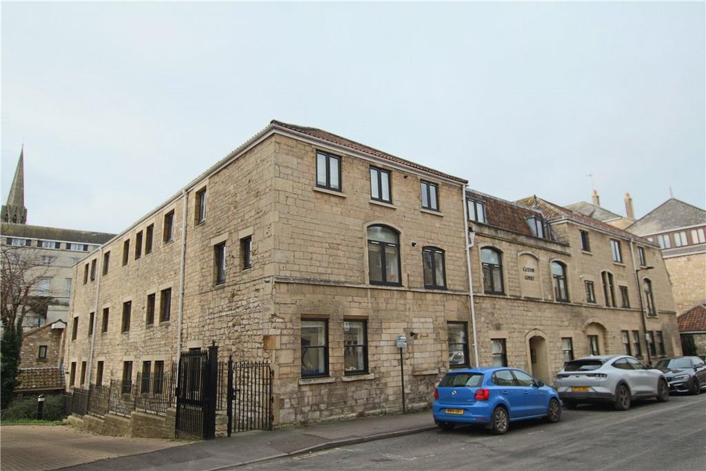 Caxton Court, Grove Street, Bath, BA2 3 bed apartment - £1,850 pcm (£ ...