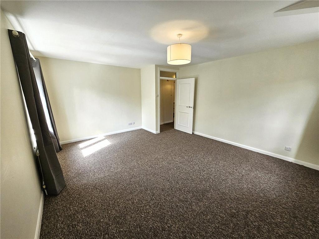 Caxton Court, Grove Street, Bath, BA2 3 bed apartment to rent - £1,850 ...