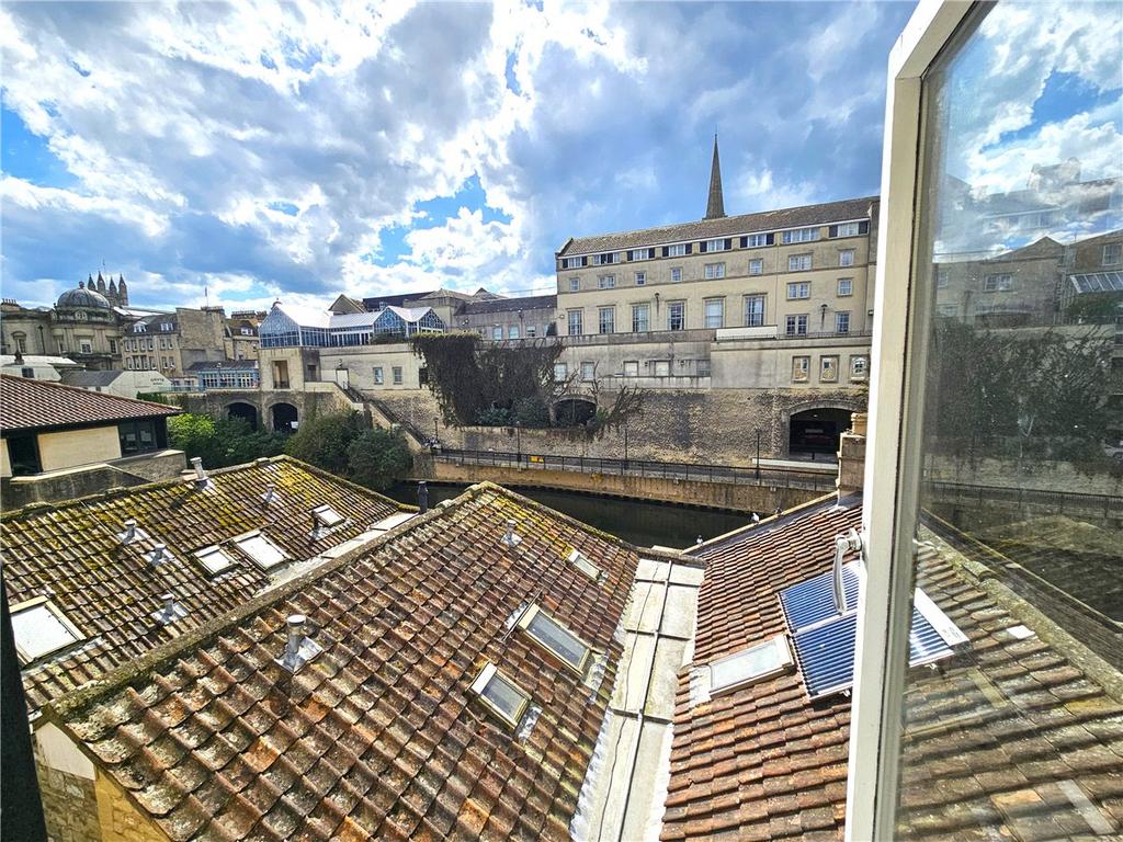Caxton Court, Grove Street, Bath, BA2 3 bed apartment to rent - £1,850 ...