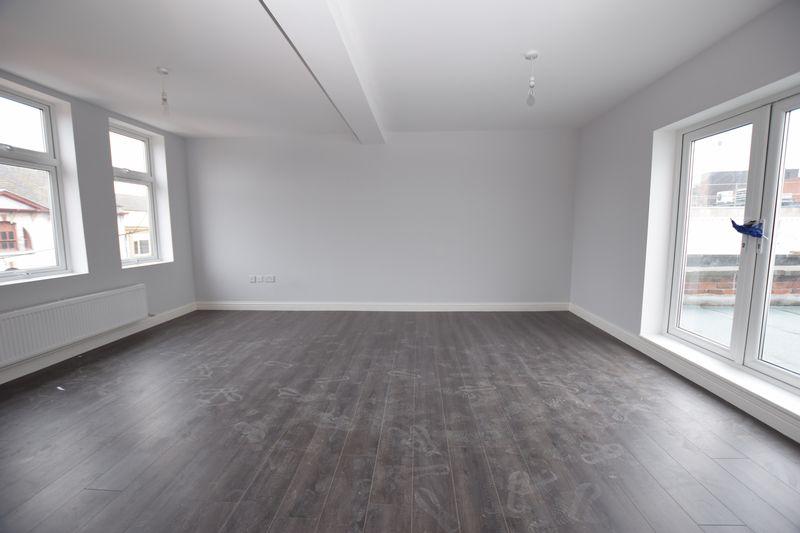 Bridgegate, Rotherham 2 bed apartment to rent - £795 pcm (£183 pw)