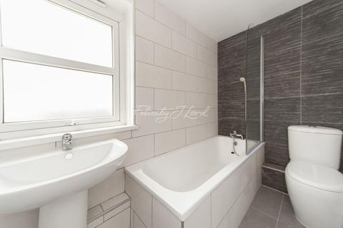 Houses for sale in London | Latest Property | OnTheMarket