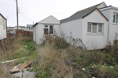 Houses for sale in Jaywick | Latest Property | OnTheMarket