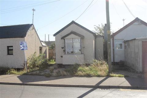 Houses for sale in Jaywick | Latest Property | OnTheMarket