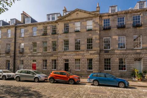 Houses for sale in Edinburgh City Centre | Latest Property | OnTheMarket