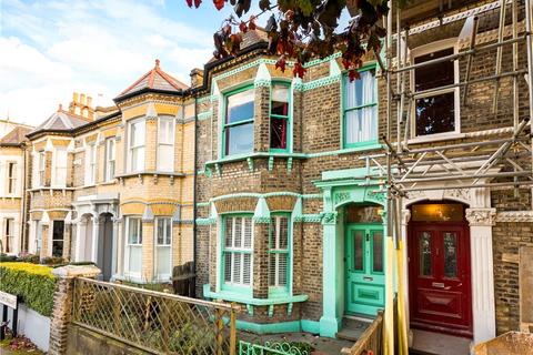 Houses for sale in London | Latest Property | OnTheMarket