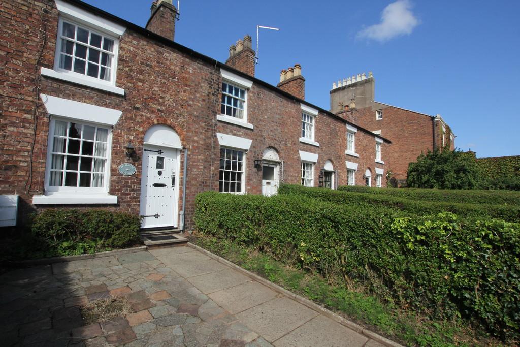 Village Road, Christleton, Chester 2 bed cottage - £950 pcm (£219 pw)
