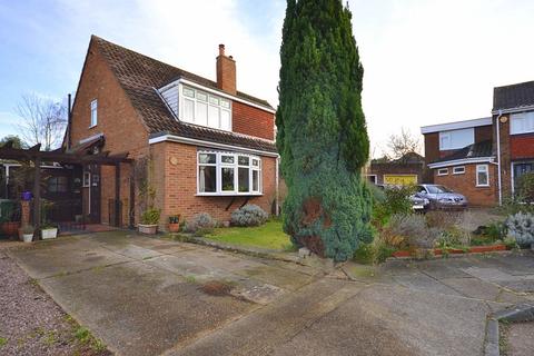 Houses for sale in Shepperton | Latest Property | OnTheMarket