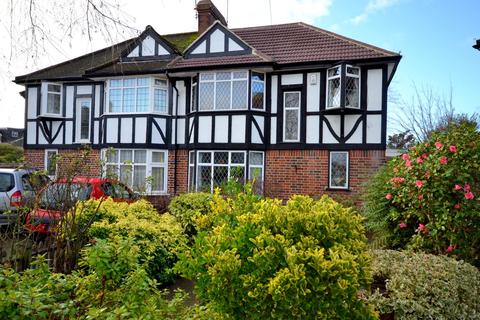 Houses for sale in Kingston Upon Thames | Latest Property | OnTheMarket
