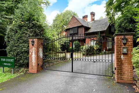 Search Cottages For Sale In Surrey | OnTheMarket