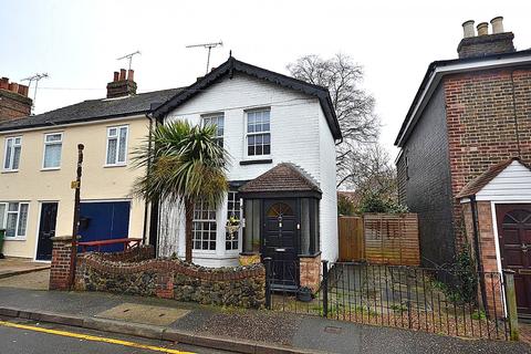 Houses for sale in Maldon | Latest Property | OnTheMarket