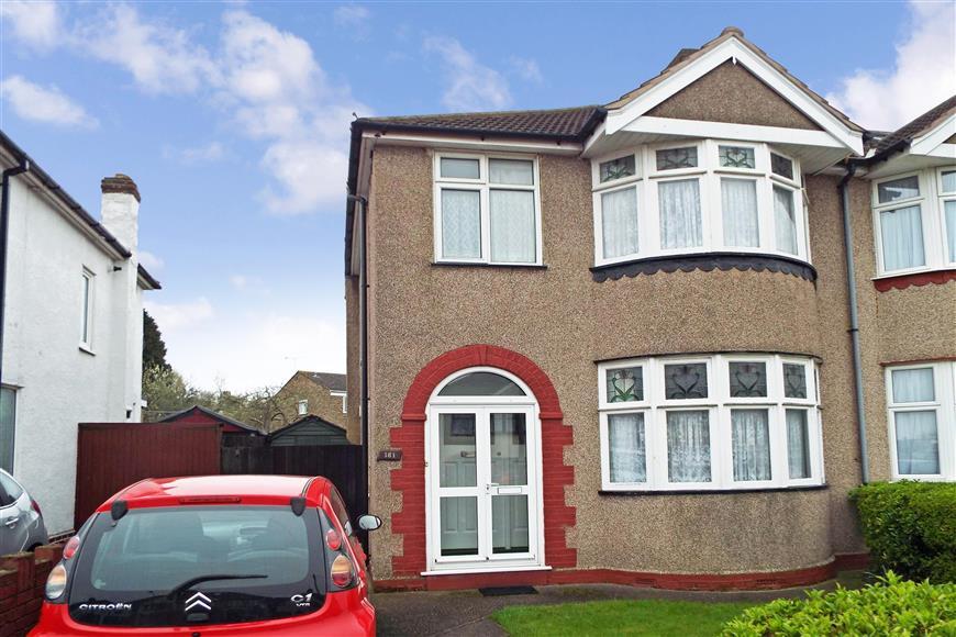 Chastilian Road Dartford Kent 3 Bed Semi Detached House £335 000