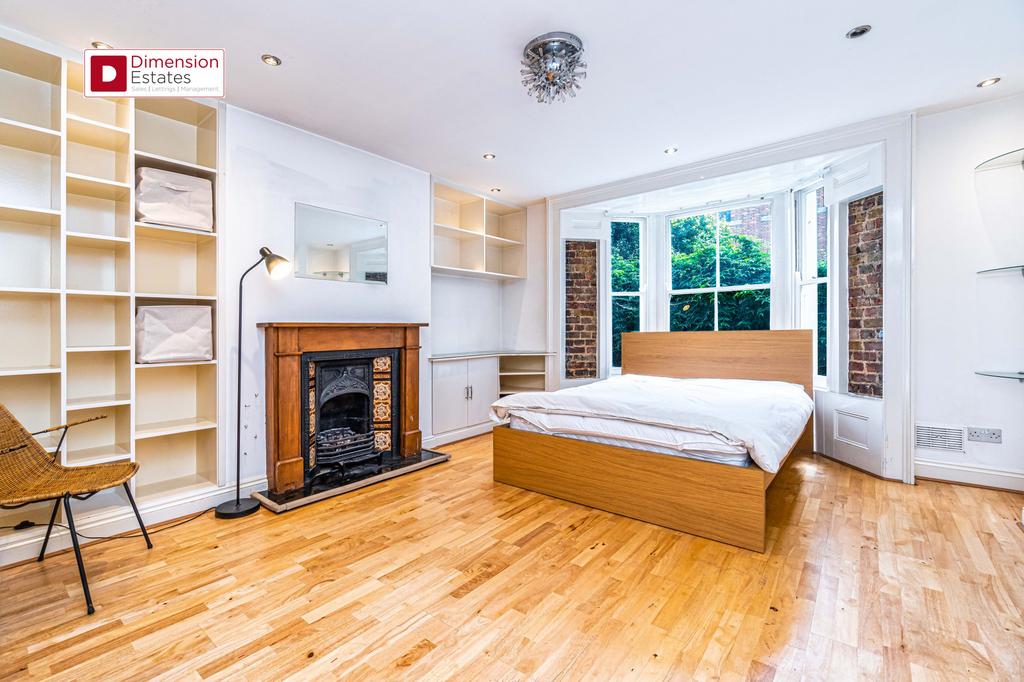 Downs Road, Hackney Downs, London, E5 3 bed maisonette to rent - £3,500 ...