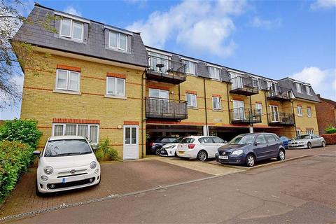 Houses for sale in Chigwell | Latest Property | OnTheMarket