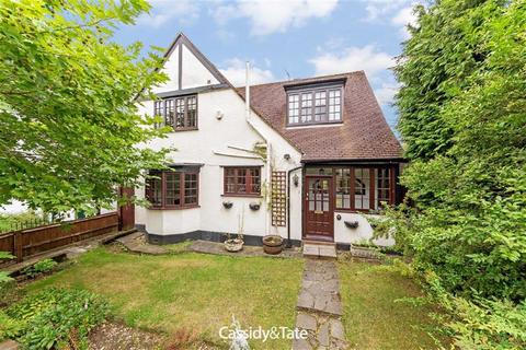 Houses for sale in Bushey | Latest Property | OnTheMarket
