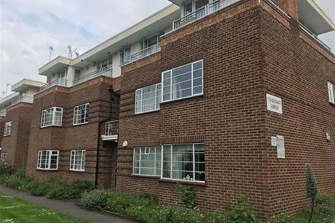 Houses for sale in Twickenham | Latest Property | OnTheMarket