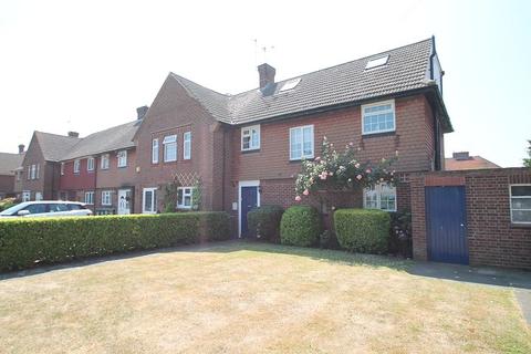 Houses for sale in Staines | Latest Property | OnTheMarket