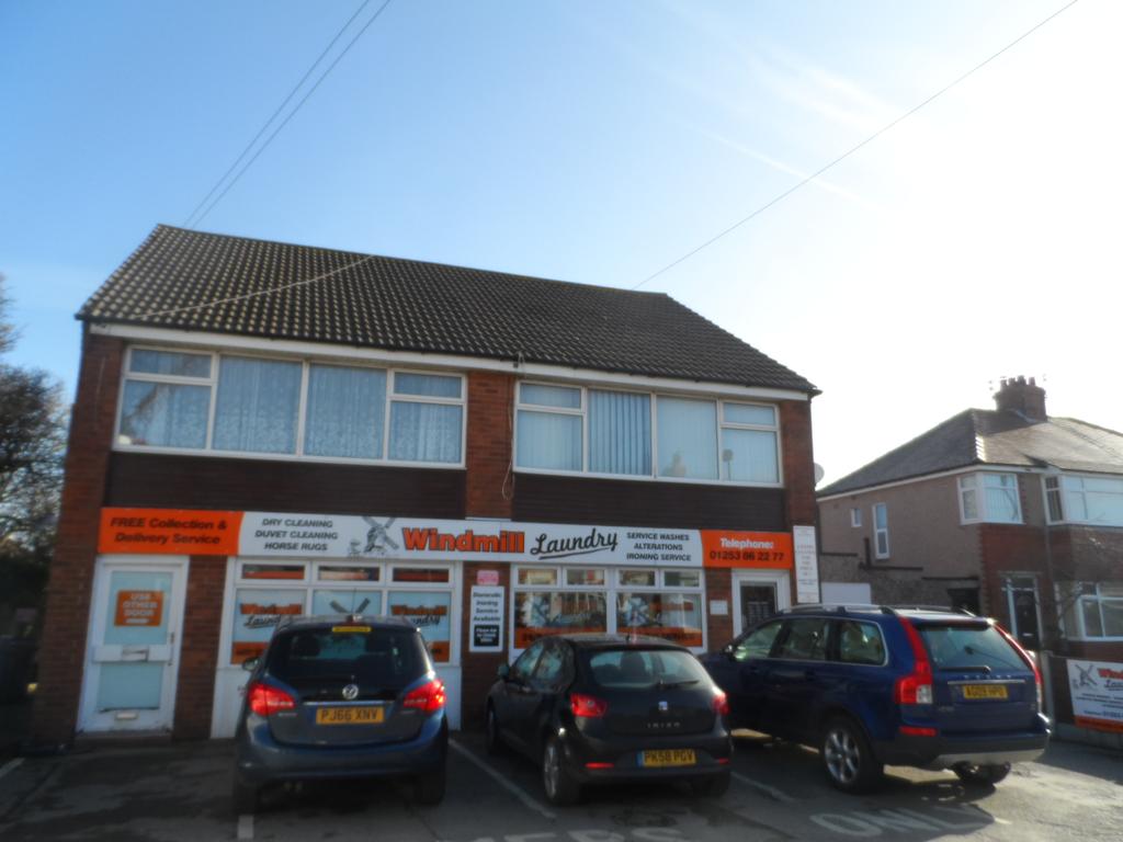 Fleetwood Road North, THORNTON CLEVELEYS, FY5 4AE 2 bed flat - £455 pcm ...