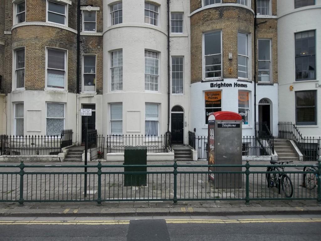 Brighton BN1 2 bed flat - £1,550 pcm (£358 pw)