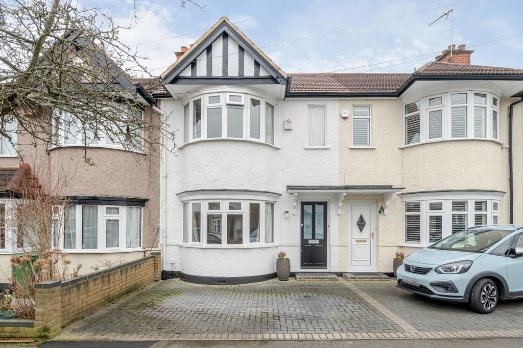 Whitby Road, Ruislip, Middlesex 2 bed terraced house for sale - £480,000