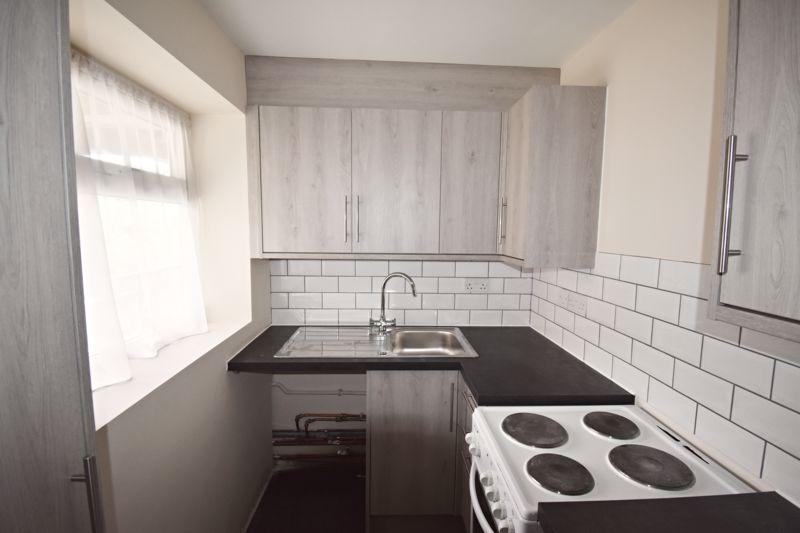 Goat Lane, Basingstoke RG21 1 bed apartment - £825 pcm (£190 pw)