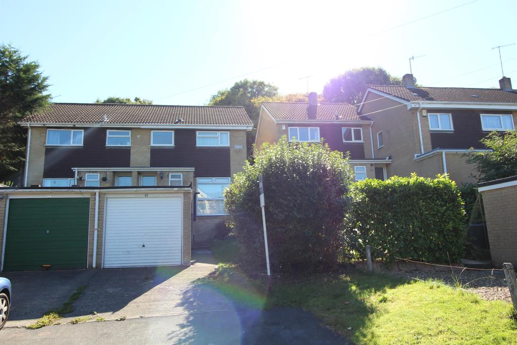 Dubbers Lane, Bristol, BS5 7EL 3 bed semi-detached house - £270,000