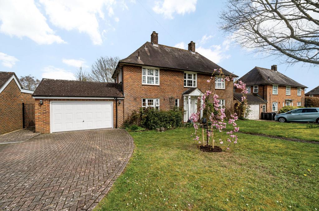West Road, Barton Stacey, Winchester, Hampshire, SO21 3 bed detached house for sale - £695,000