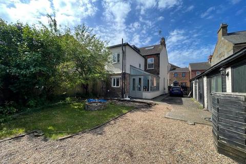 Houses for sale in Dunstable | OnTheMarket