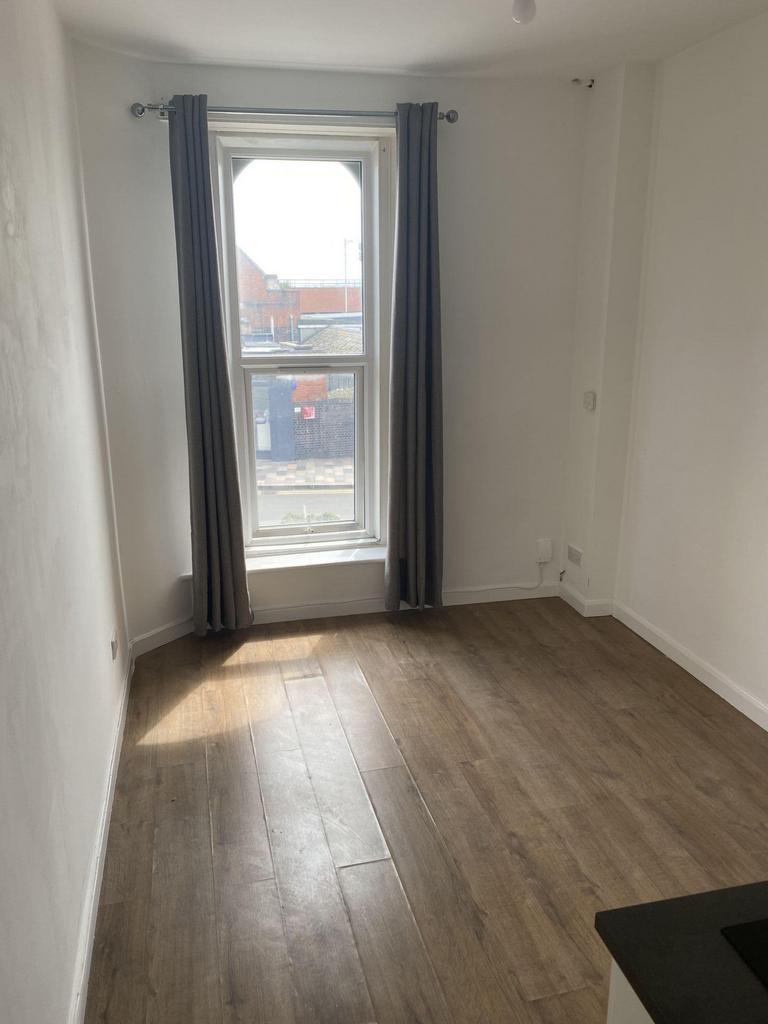 Cameron Road, Seven Kings, IG3 Studio - £850 pcm (£196 pw)