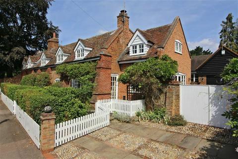 Houses for sale in Codicote | Latest Property | OnTheMarket