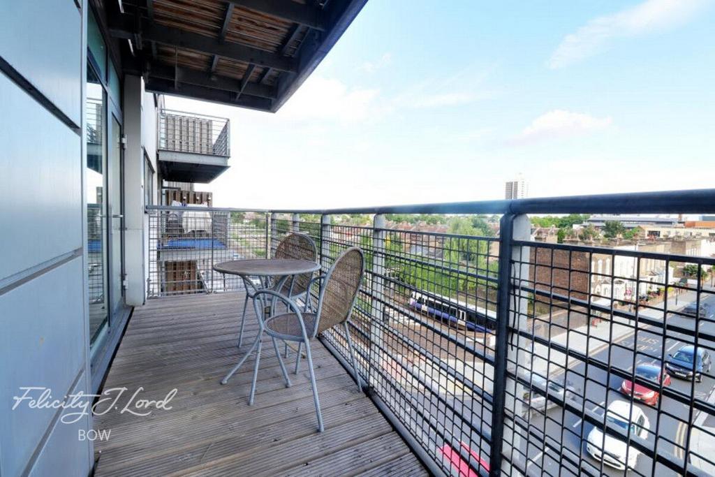 Forest Lane, London 1 bed flat to rent - £1,500 pcm (£346 pw)