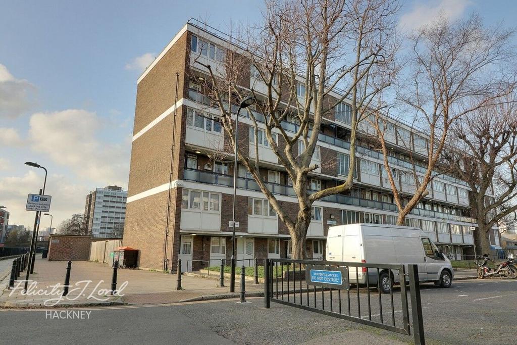 Regents Court, Hackney, E8 3 bed maisonette for sale - £425,000