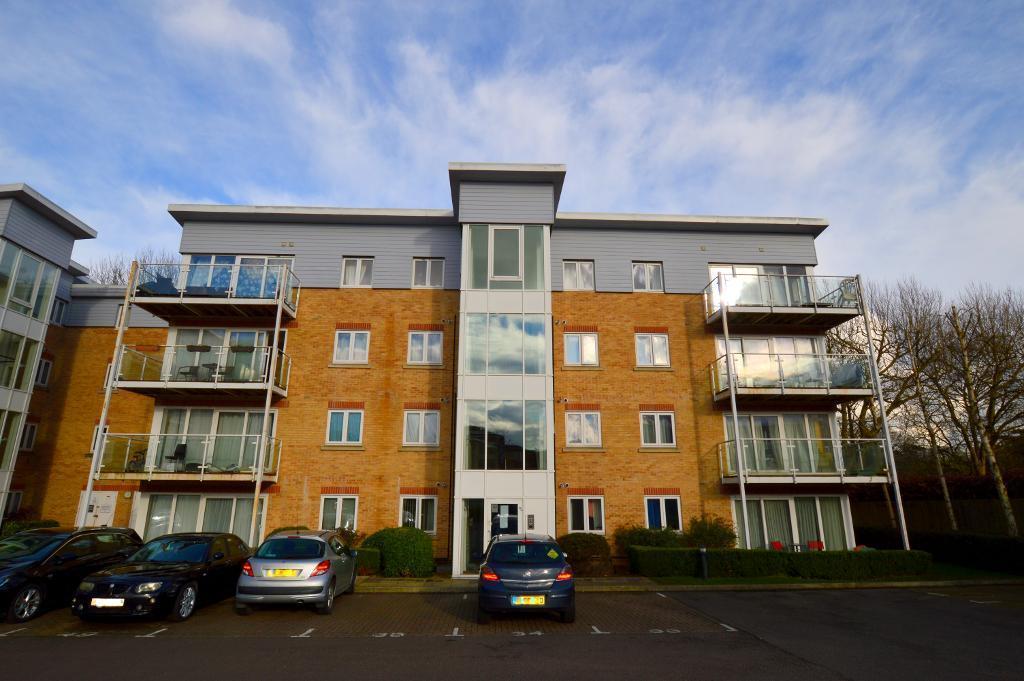 Primrose Close, Luton, LU3 1EU 2 bed apartment - £825 pcm (£190 pw)