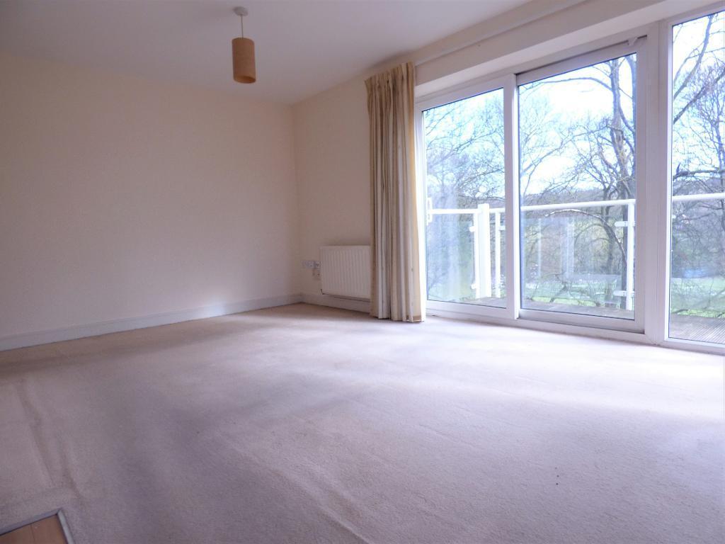 Primrose Close, Luton, LU3 1EU 2 bed apartment - £1,250 pcm (£288 pw)